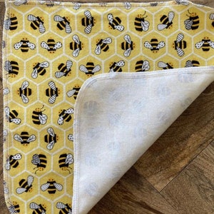 Honeybee Sponge, Kitchen or Bathroom Sponge, Baby Sponge, Baby Cloth ...