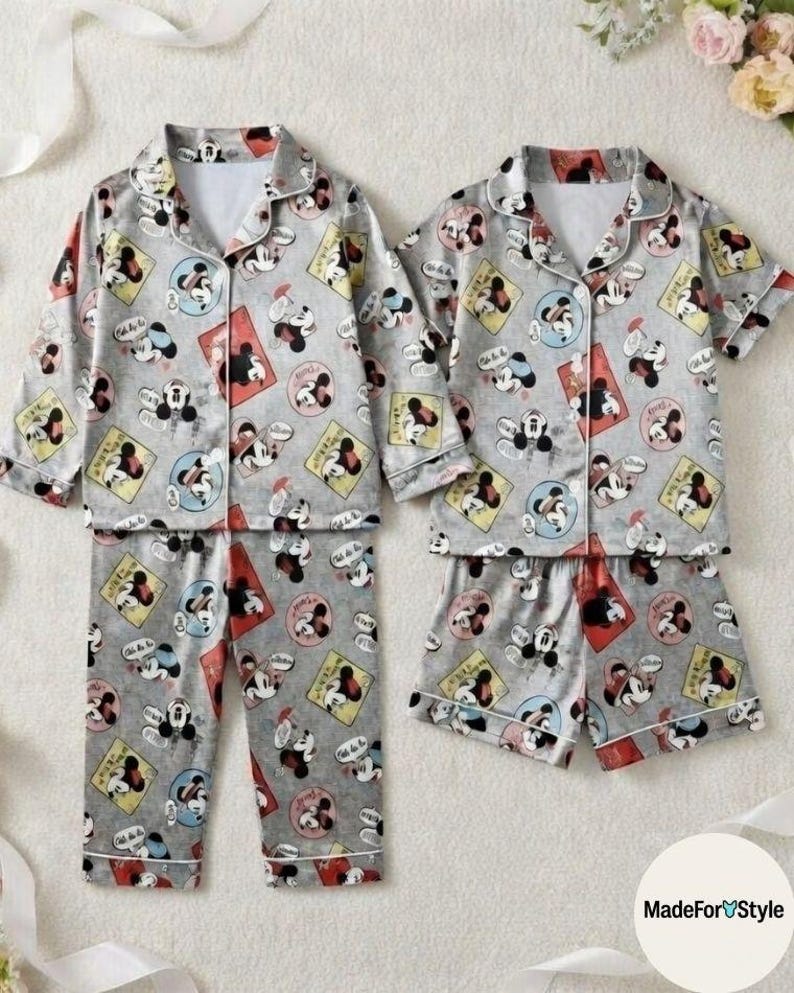 Mickey Mouse Comic Pajamas, Retro Speech Bubble Sleepwear, Polyester ...