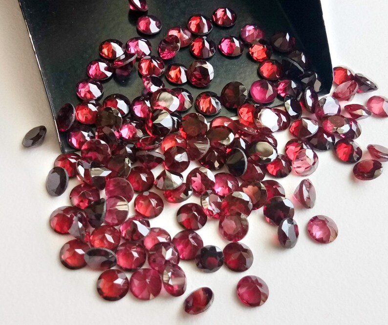 5-6mm Garnet Round Cut Stone Natural Faceted Garnet Stones - Etsy