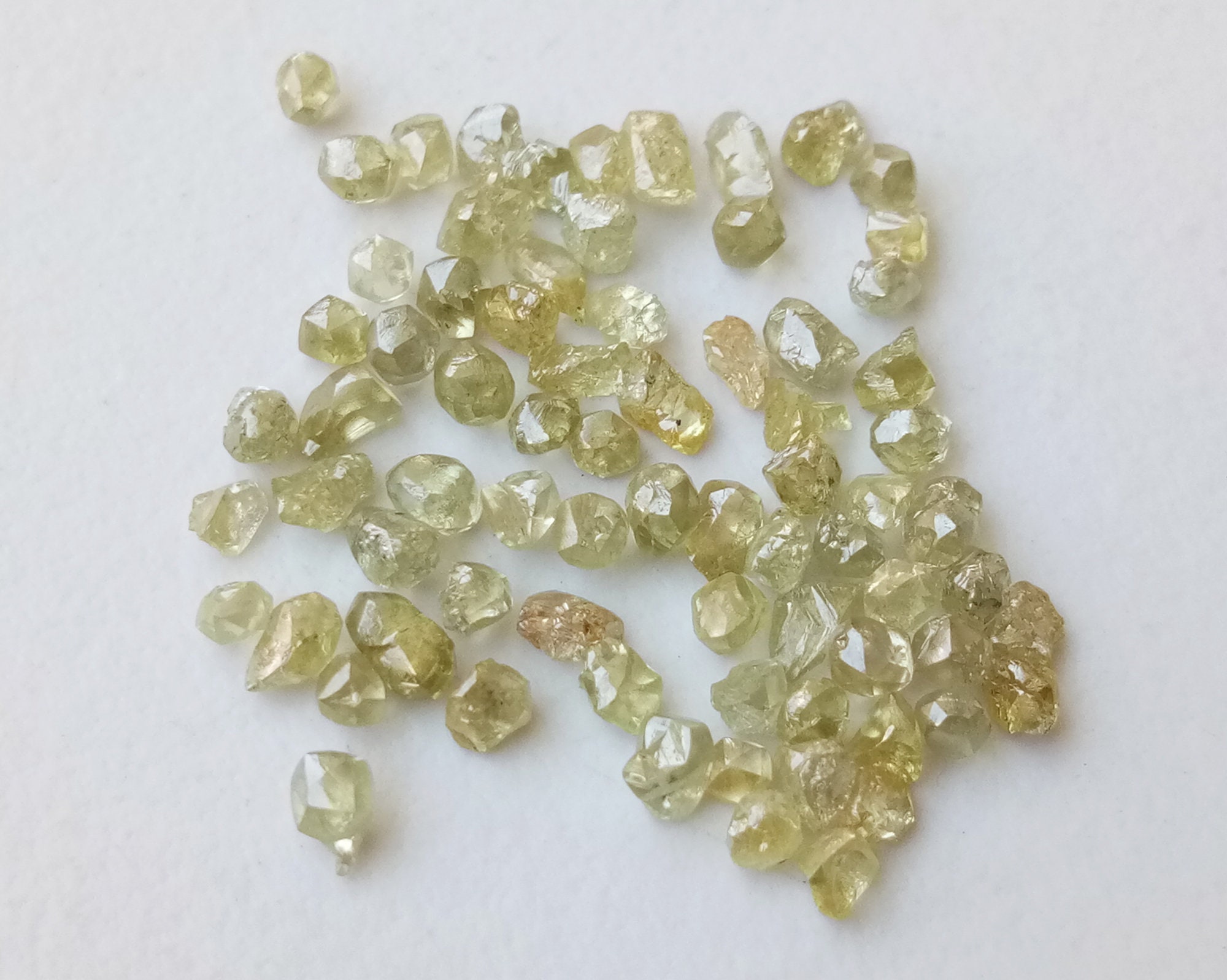 2-3.5mm Raw Clear Yellow Diamonds, Light Yellow Loose Uncut Smooth ...