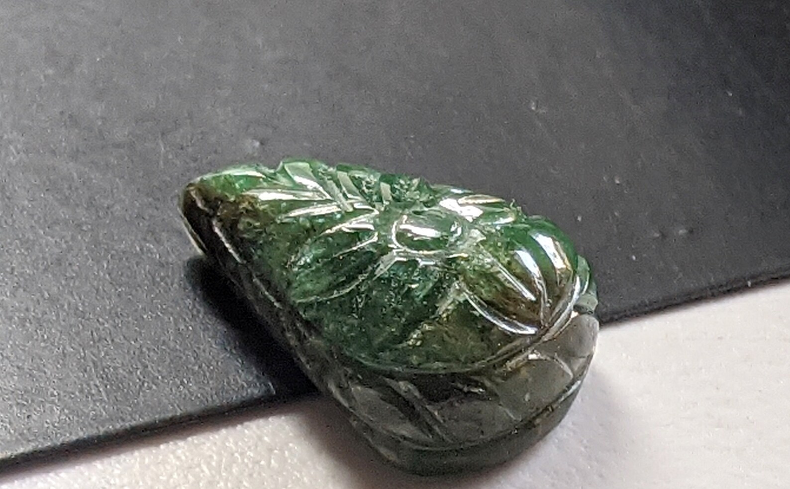 11.8x17.3mm Emerald Leaf Cabochons Natural Green Emerald Hand | Etsy