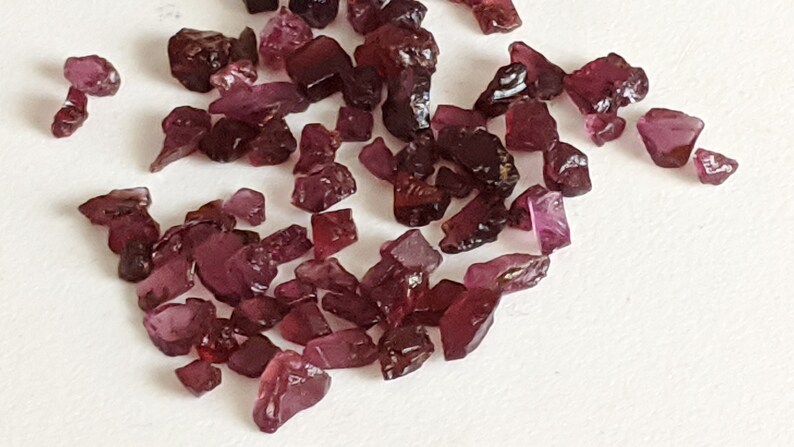 8-10mm Rhodolite Garnet Rough Stones Raw Rhodolite Gemstones - Etsy