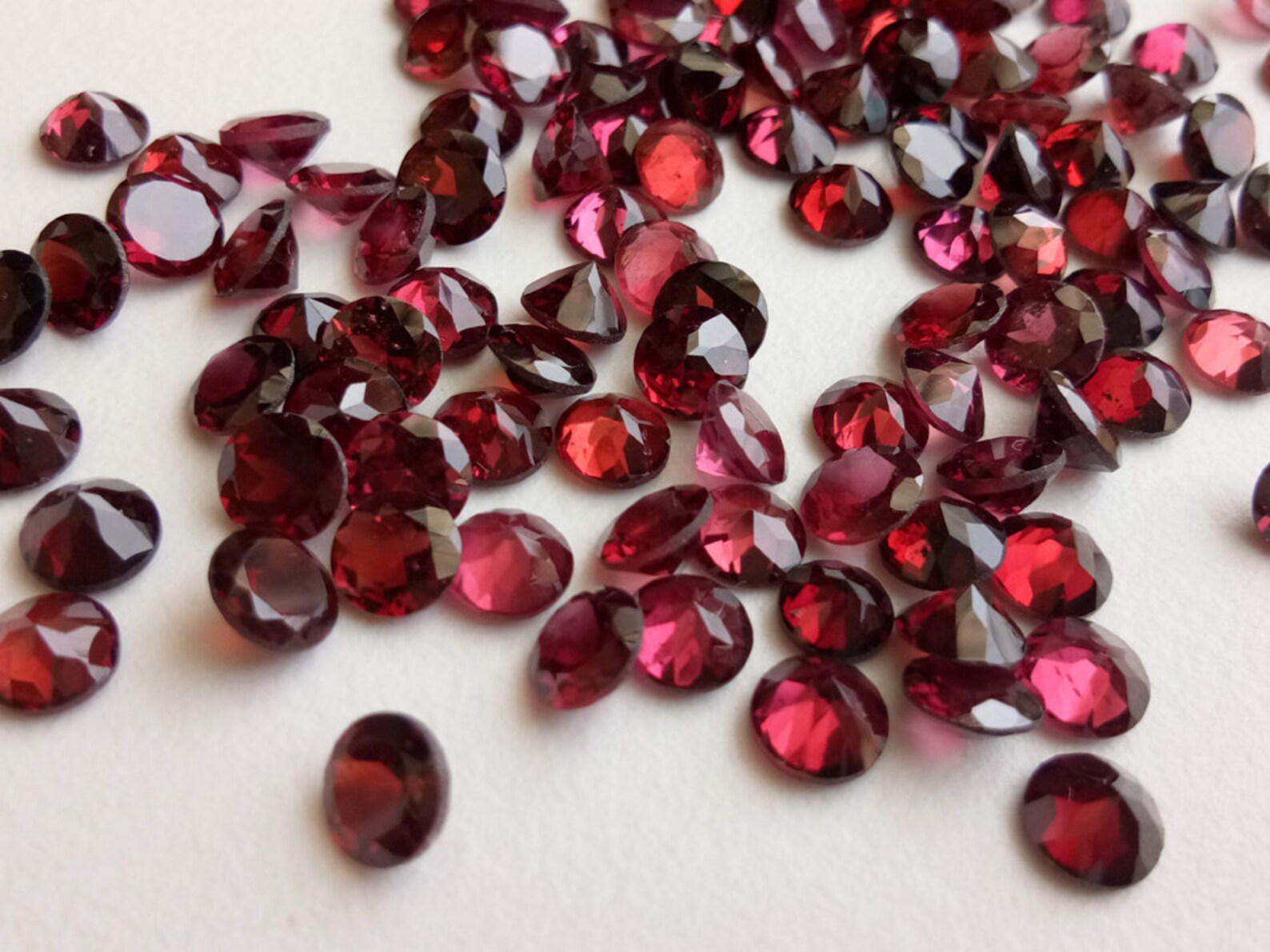 5-6mm Garnet Round Cut Stone Natural Faceted Garnet Stones - Etsy