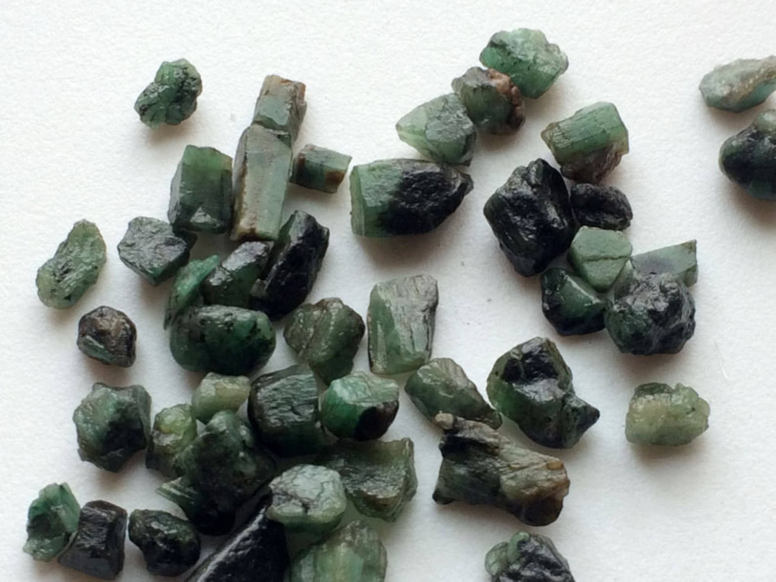 5-10mm Emerald Rough Green Emerald Rough Stones Rough - Etsy