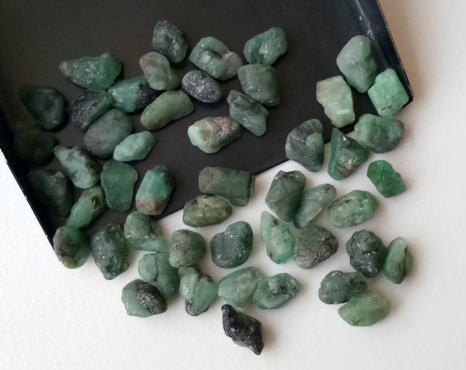 7-8mm Emerald Rough Green Emerald Rough Stones Rough Emerald - Etsy