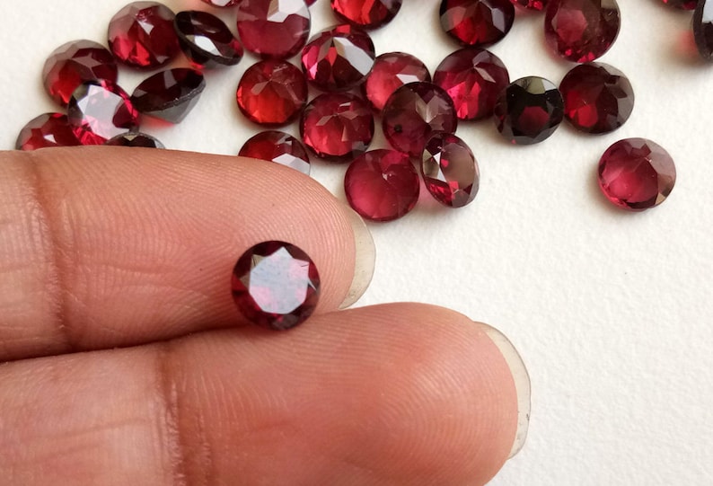5-6mm Garnet Round Cut Stone, Natural Faceted Garnet Stones, Loose ...