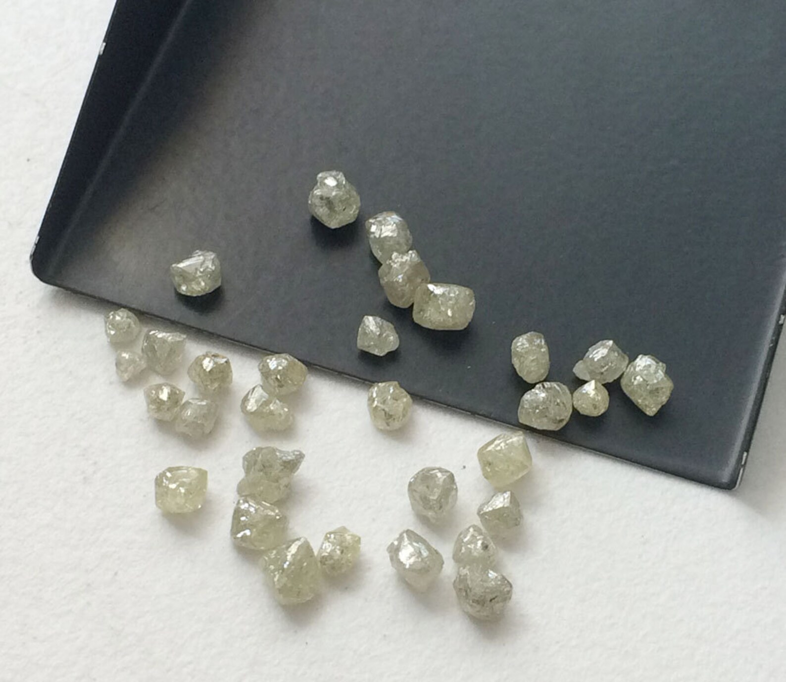 2.5-4mm White Grey Rough Diamond Crystal, Raw Diamond, Uncut Diamond ...