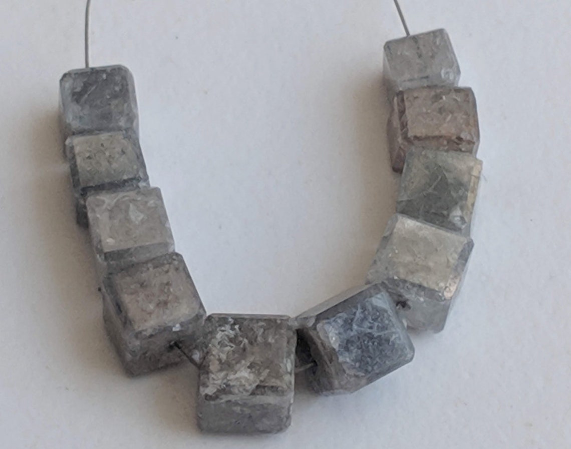 3.8-4.4mm Grey Sparkling Diamonds Box Cubes Natural Polished | Etsy