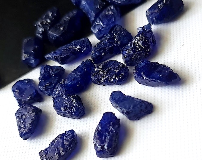 Blue Sapphire Rough, Un Drilled Glass Filled Raw Sapphire Natural Gem ...