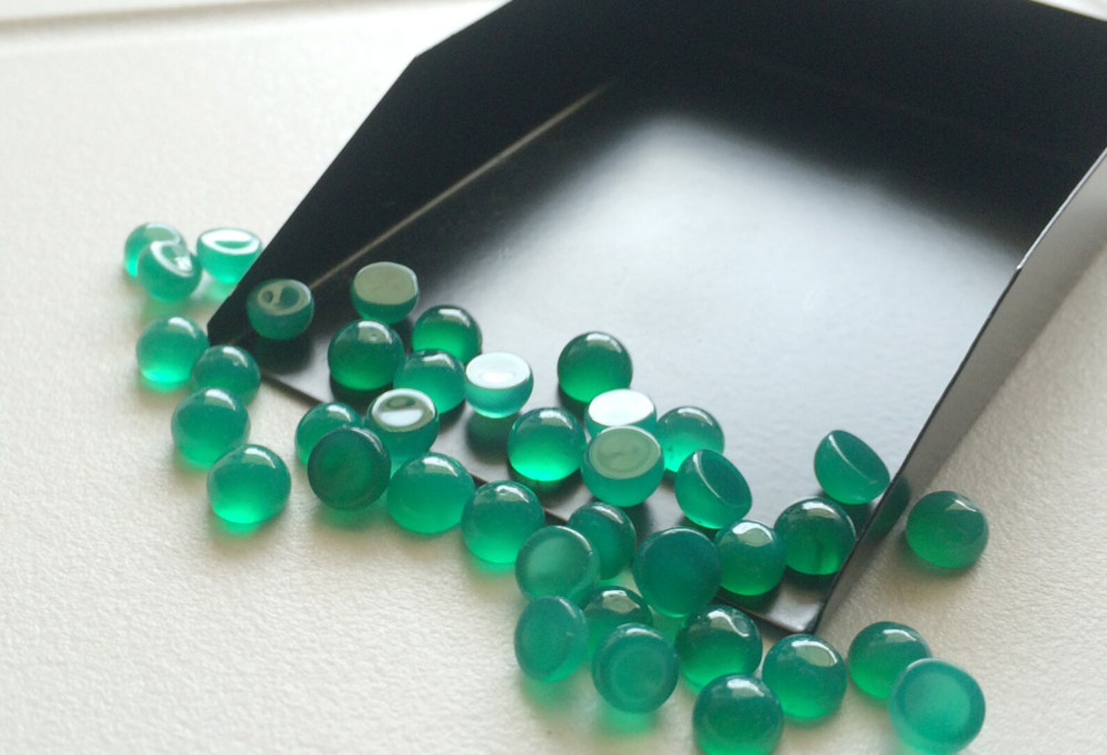 6-6.5mm Green Onyx Plain Round Cabochons, Flat Back Green Onyx Gems for ...