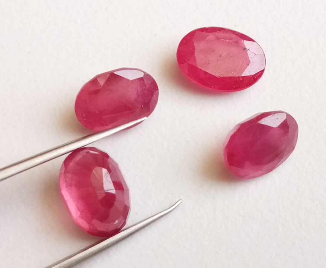7.9x10.5mm - 8.6x11.6mm Ruby Glass Filled Oval Cut Cabochons, Oval ...