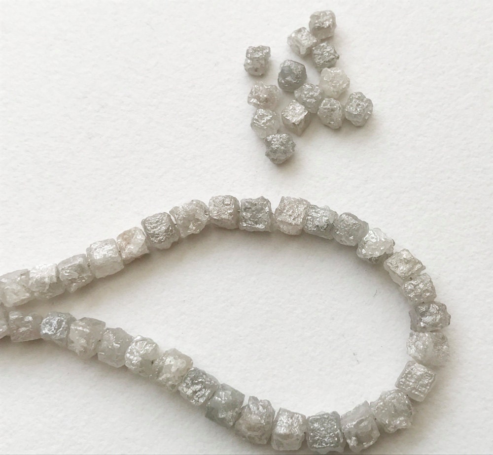 3.5-4.5mm White Grey Diamond Box Cube Natural Drilled Rough | Etsy