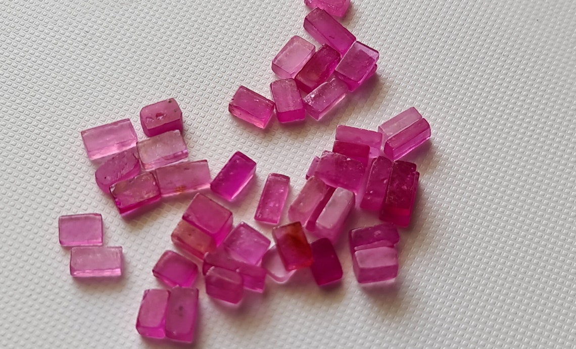 5-7mm Ruby Smooth Rectangle Cabochons, Natural Pink Pink Plain ...