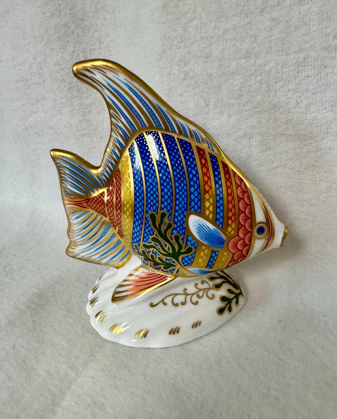 Royal Crown Derby Pacific Angel Fish Imari Paperweight Gold - Etsy