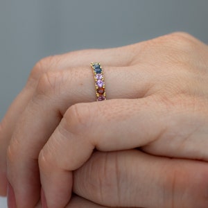 Pastel Rainbow Sapphire in U-cut Pave Setting - Multicolor Gemstone ...