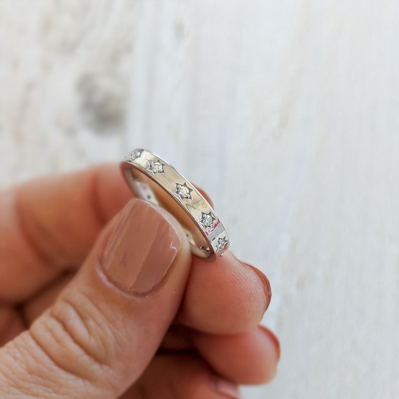 Gypsy Set Wedding Ring - VS1 Diamond Starburst Eternity Band. 14k, 18k ...