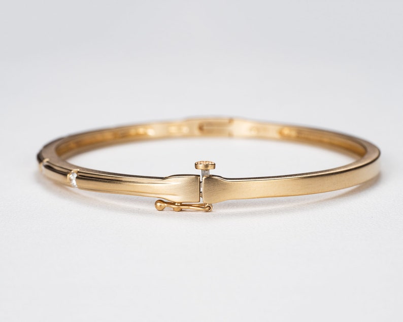 Flush Set Diamond Bangle Bracelet .3 Carat Weight VS1 - Etsy Flush Set Diamond Bangle Bracelet .3 Carat Weight VS1 - Etsy