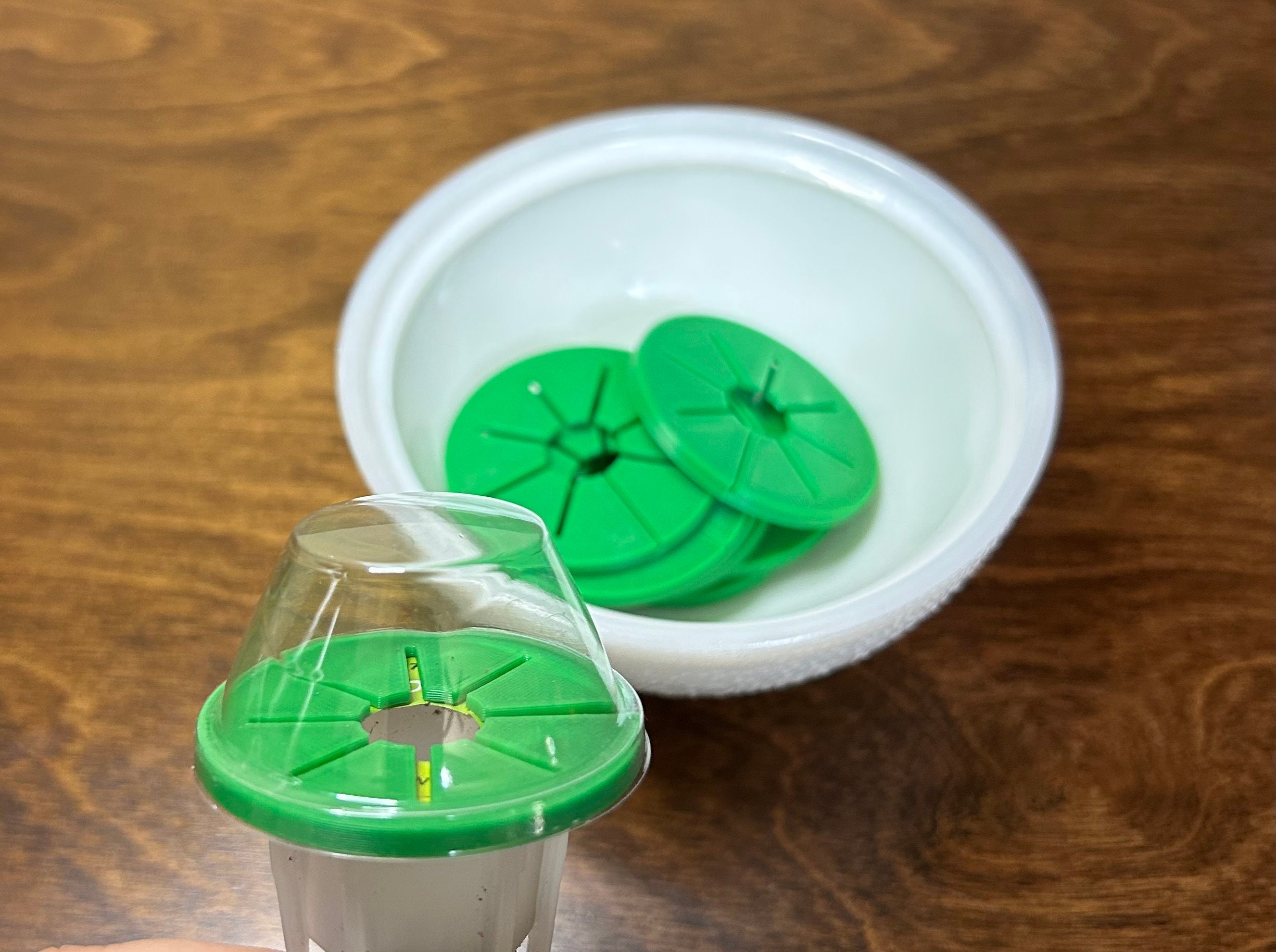 6pc Flexible Snap on Aerogarden Grow Pod Basket Covers Keeps Algae Down ...
