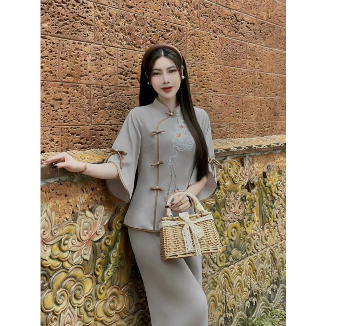 Pre-made Women’s Buddhist Temple Outfit, Embroidered Lotus Linen Outfit ...