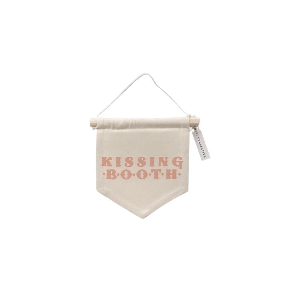 Kissing Booth Hang Sign 2 Color Options - Etsy