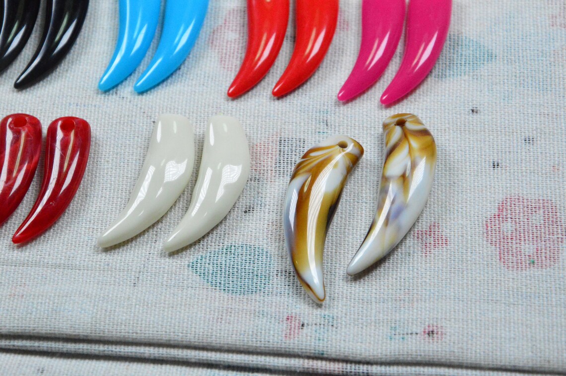 20PCS X 17 Colors Plastic Animal Teeth Pendant Sharp Plastic - Etsy
