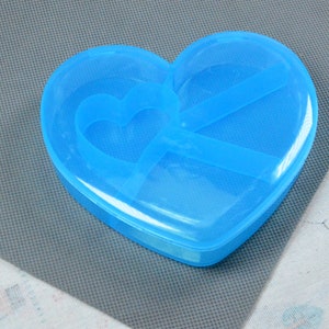 Blue Heart Box, Heart Shape Plastic Box With 5 Grids, Unmovable 5 ...