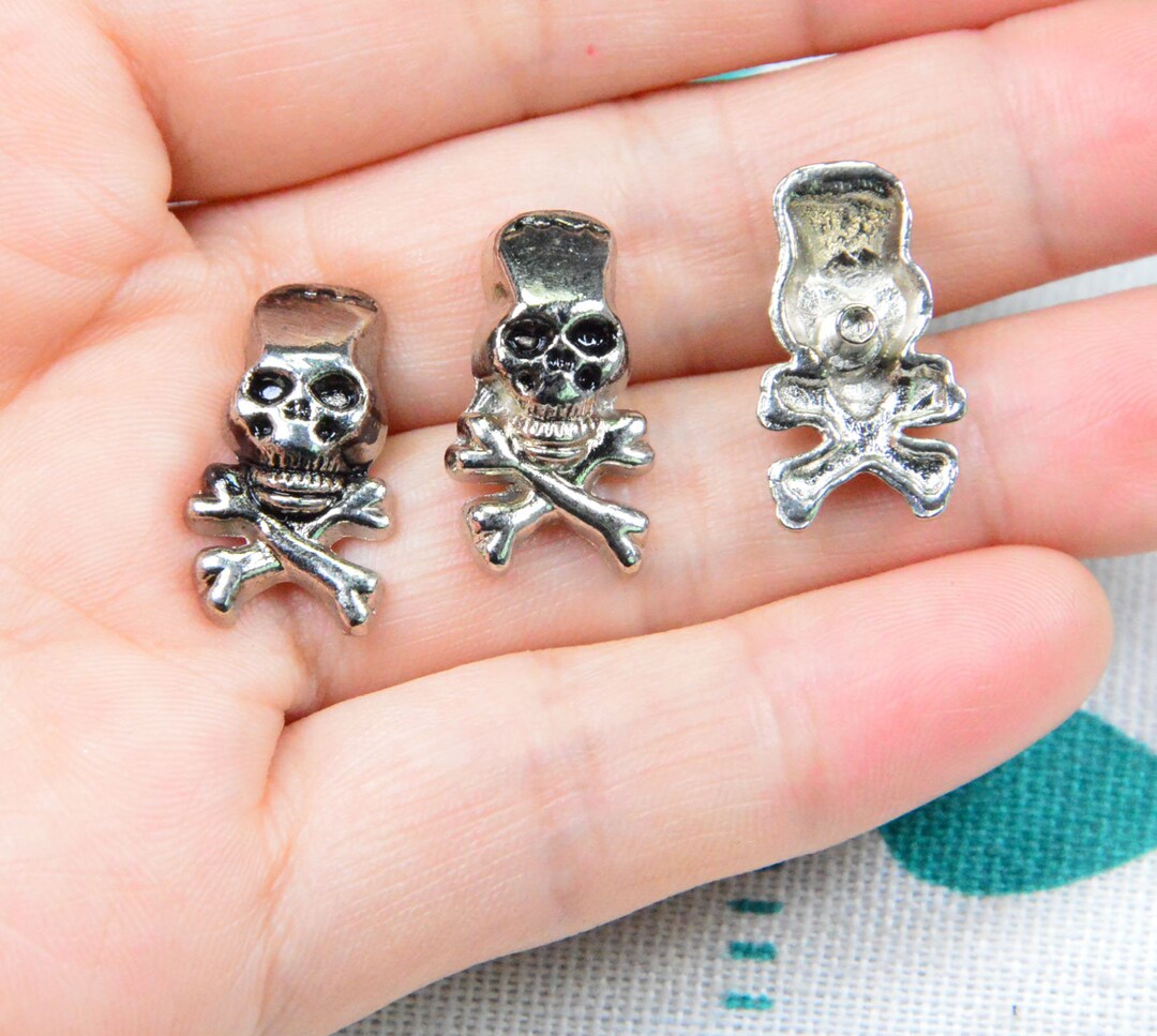 20 Pcs Silver Metal Skull Skeleton Spikes, Steampunk Studs and Spikes ...