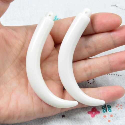 30 Ivory Curved Animal Fangs Sharp Resin Animal Teeth 11x38mm - Etsy