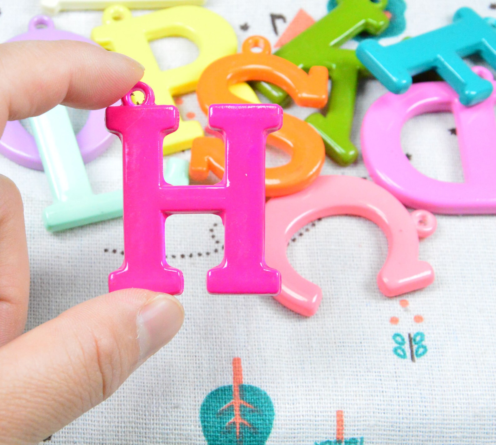 6 Pcs Assorted Color Plastic Letter Charms Colorful Plated | Etsy