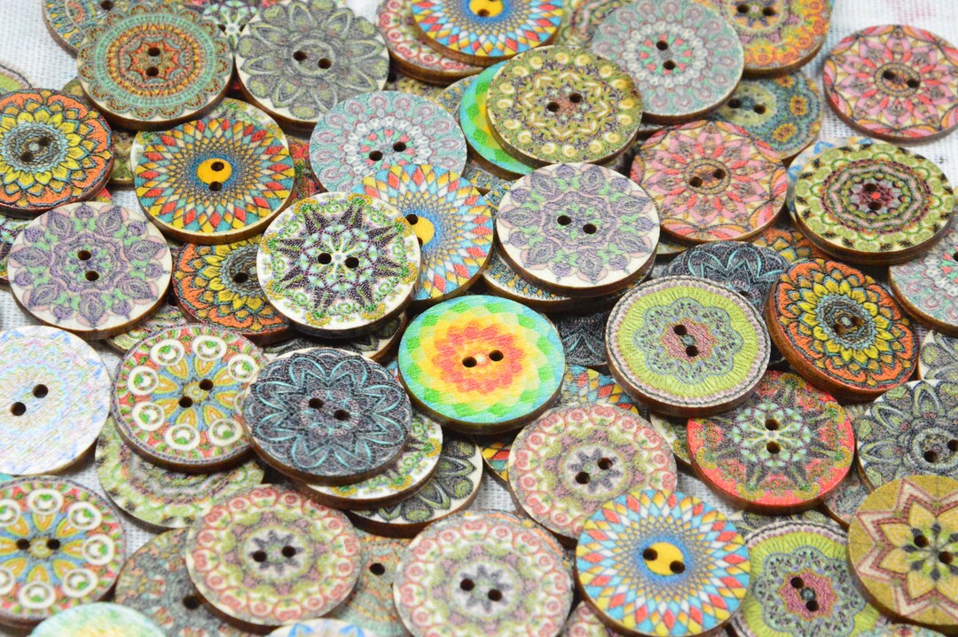50 PCS X 25mm Ethnic Flower Wooden Buttons, Ethnic Buttons, Vintage ...