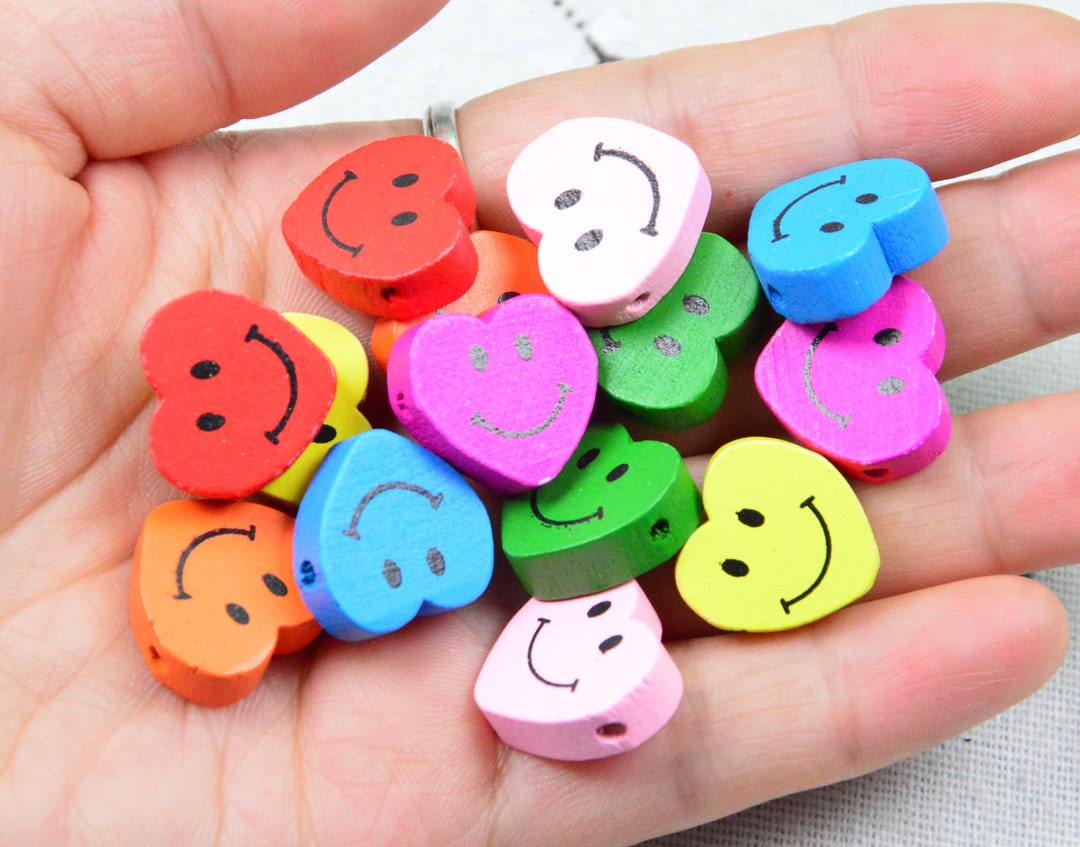 50pcs Assorted Color Wooden Hearts, Smiling Face Painted Wood Hearts ...