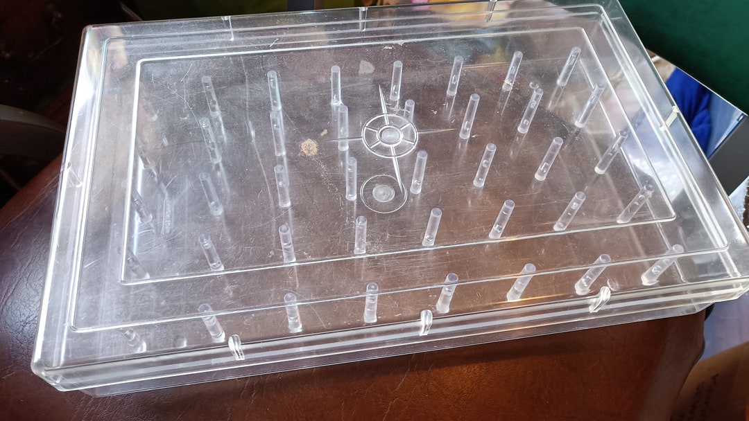 Vintage Clear Plastic Thread Spool Storage Box 32 Pegs With - Etsy