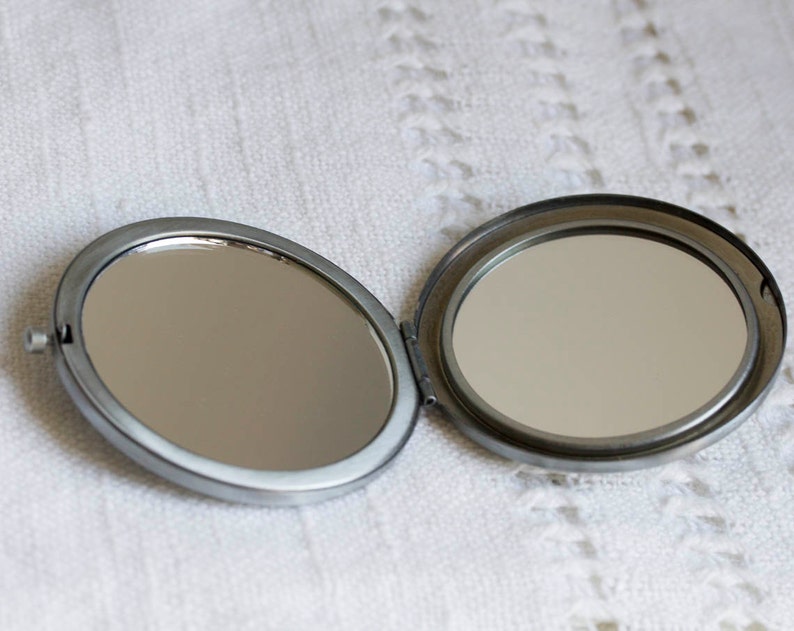 Monogrammed Compact mirror hand embroidered wedding favor | Etsy