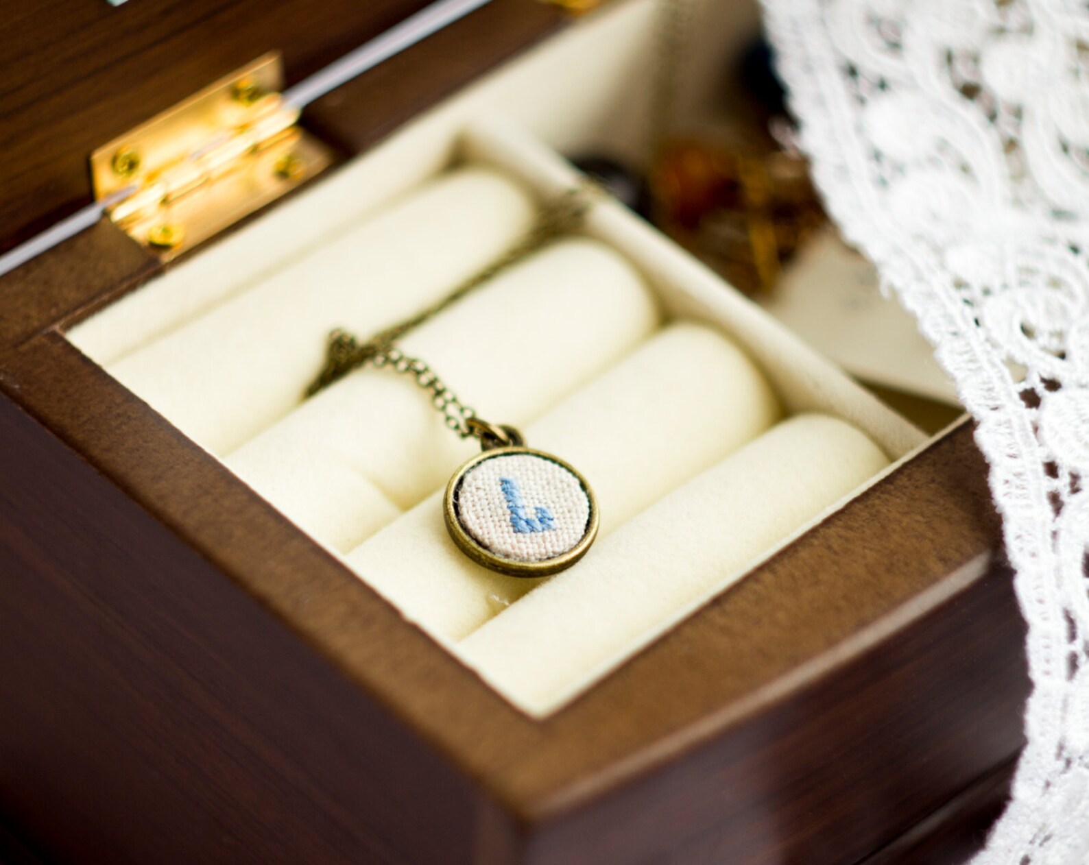 Cute Initial Necklace in Vintage Style, Personalized, Custom Color I003 ...