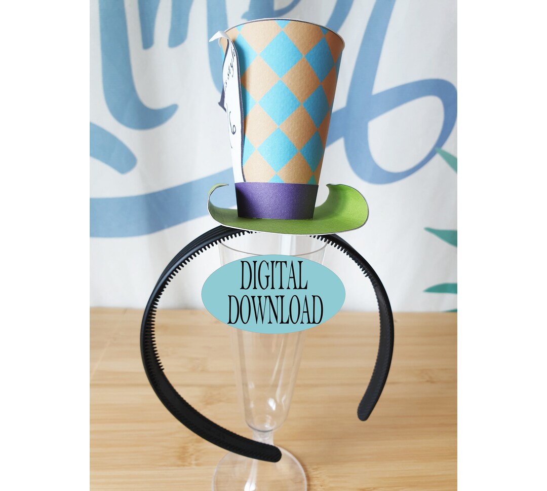 Alice in Wonderland Decoration, 3