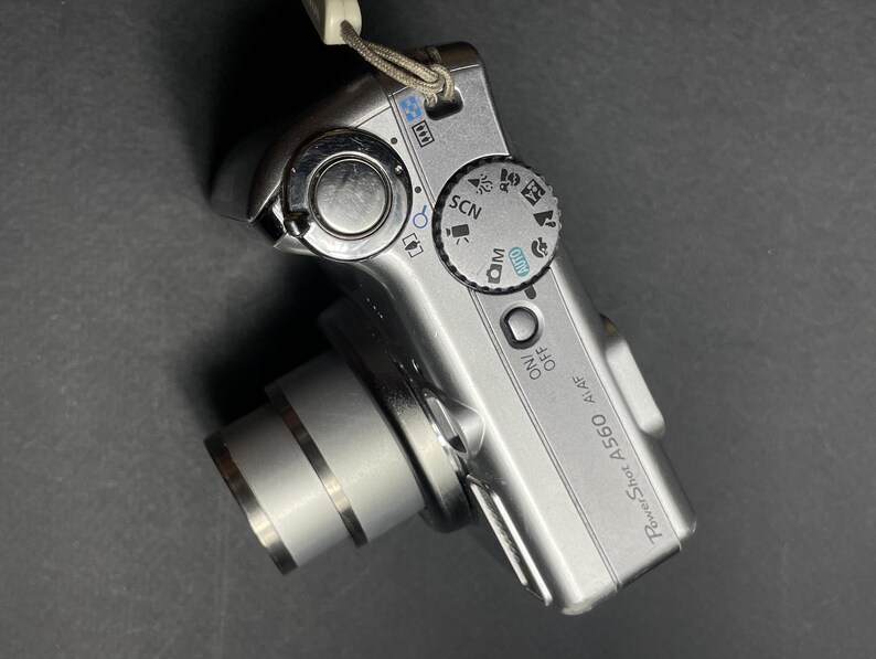 Canon Powershot A560 Compact Digital Camera, 7.1MP, 4x Optical Zoom ...