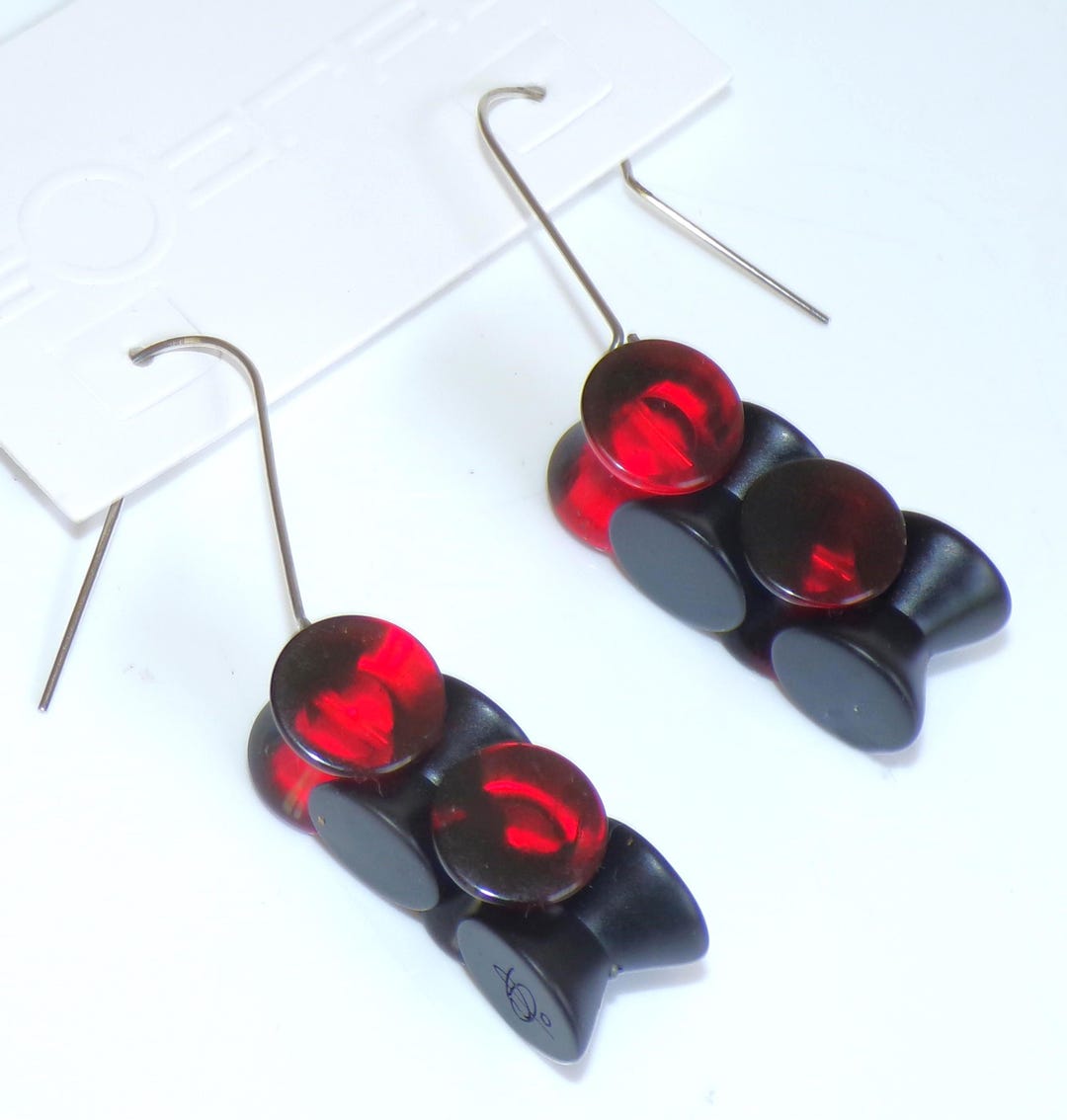 Sobral Cilindros Very Deep Red & Black Hourglass Beads Artist Made ...