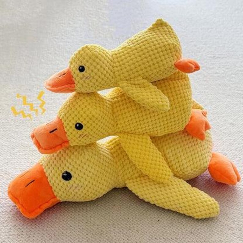 Yellow Duck Plush Toy – Soft Stuffed Animal for Kids or Pets – 25 Cm ...