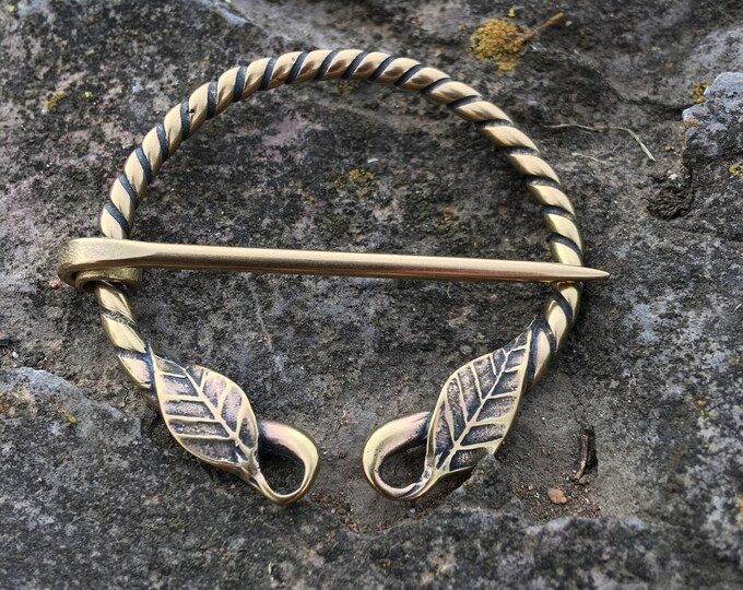 Hobbit , Leaf , Celtic , Shawl Pin , Viking Brooch - Etsy