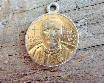 Servus Dei Medal - Etsy