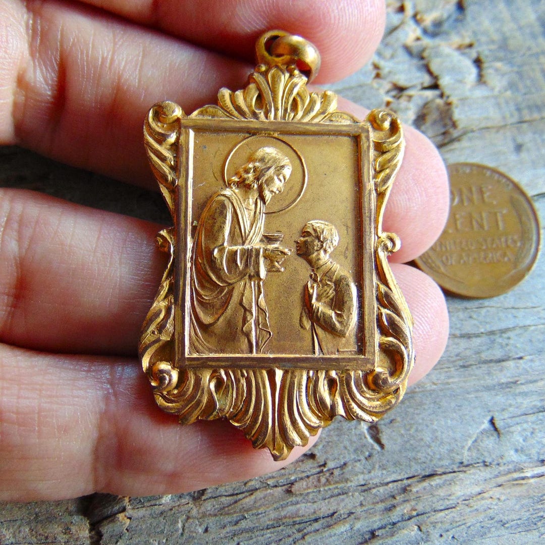 Antique First Communion Medal Ornate Gilt Metal Jesus Christ Religious ...