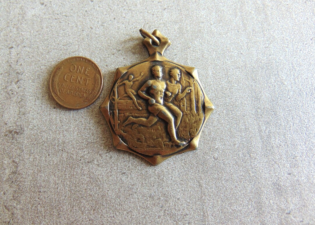 Vintage Track & Field Medal Men Boys Running Gilt Metal Athletic Sports ...