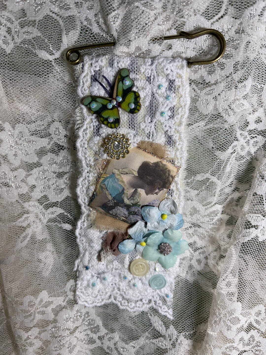 Altered Pin, Vintage Lady Image, Gift for Her, Handmade, to Pin on ...
