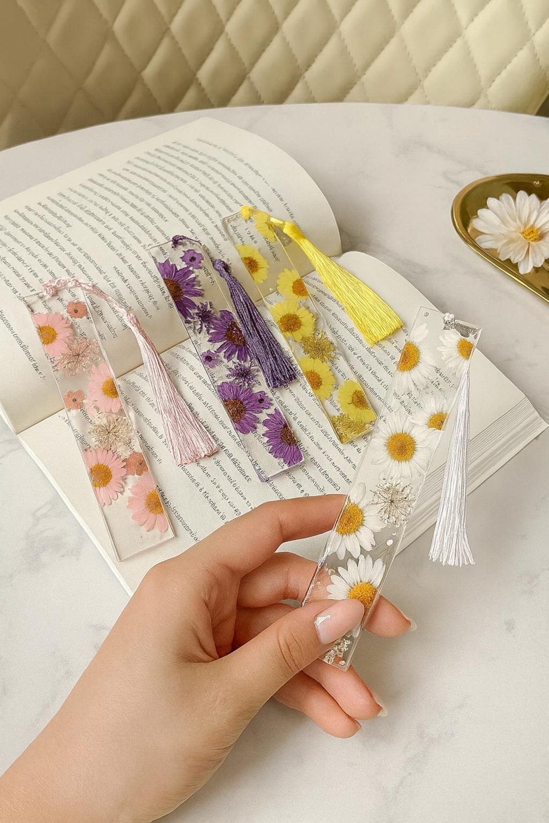 Dried Flower Bookmark Set: Transparent Acrylic With Fringed Edge - Etsy