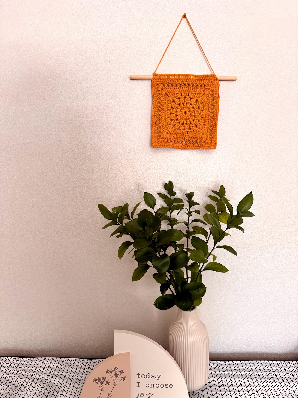 Sunny Yellow Granny Square Wall Hanging – Crochet Boho Home Decor - Etsy