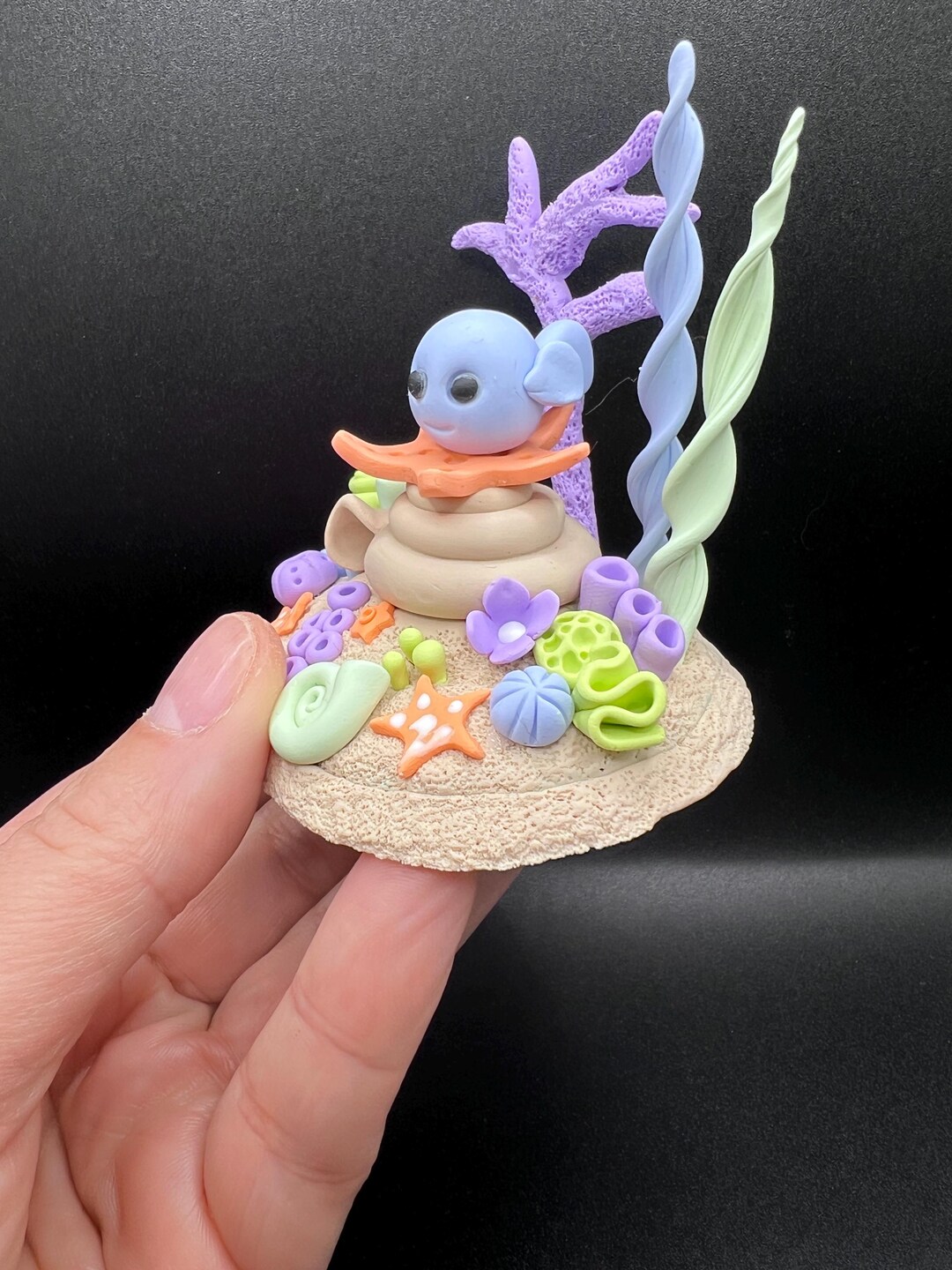 A Magical, Fairytale-like Miniature Underwater World With a Small ...