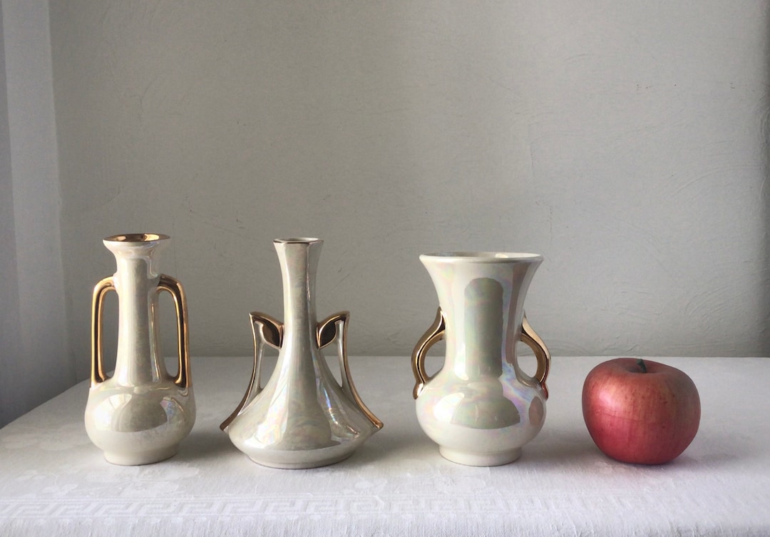 Urn Bud Vases, Iridescent Cream and Gold Opalescent, Vintage Floral ...