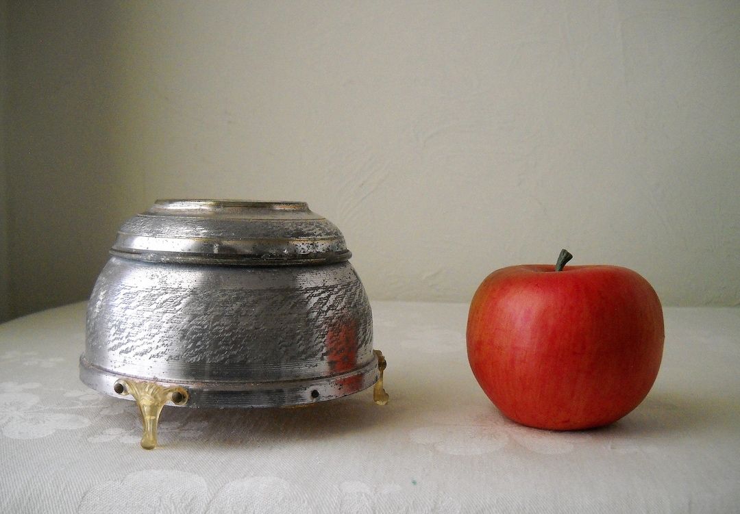 Musical Powder Box, Sprague New York, Vintage Silver Makeup Vanity ...