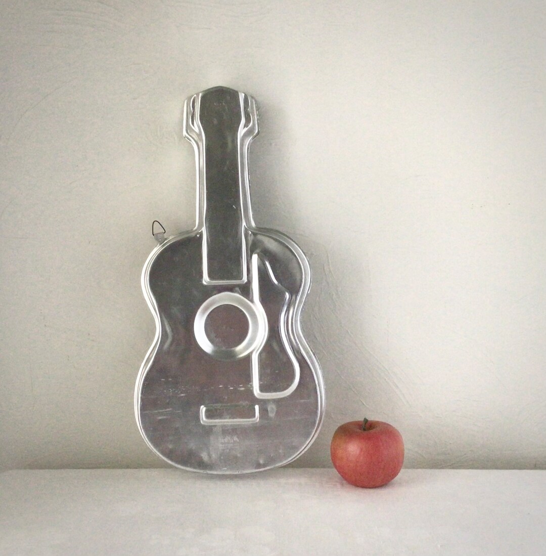 Guitar Shape Cake Pan, Wilton Ukulele Vintage Tray Mold, Musical ...