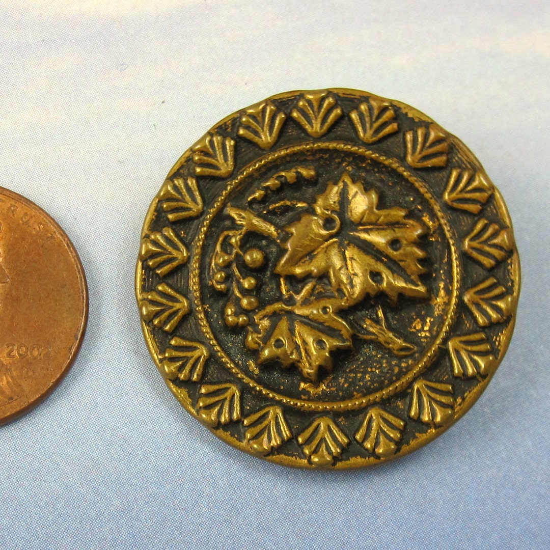 Victorian Button Grape Vine Antique Button Picture Button 1 Inch Brass ...